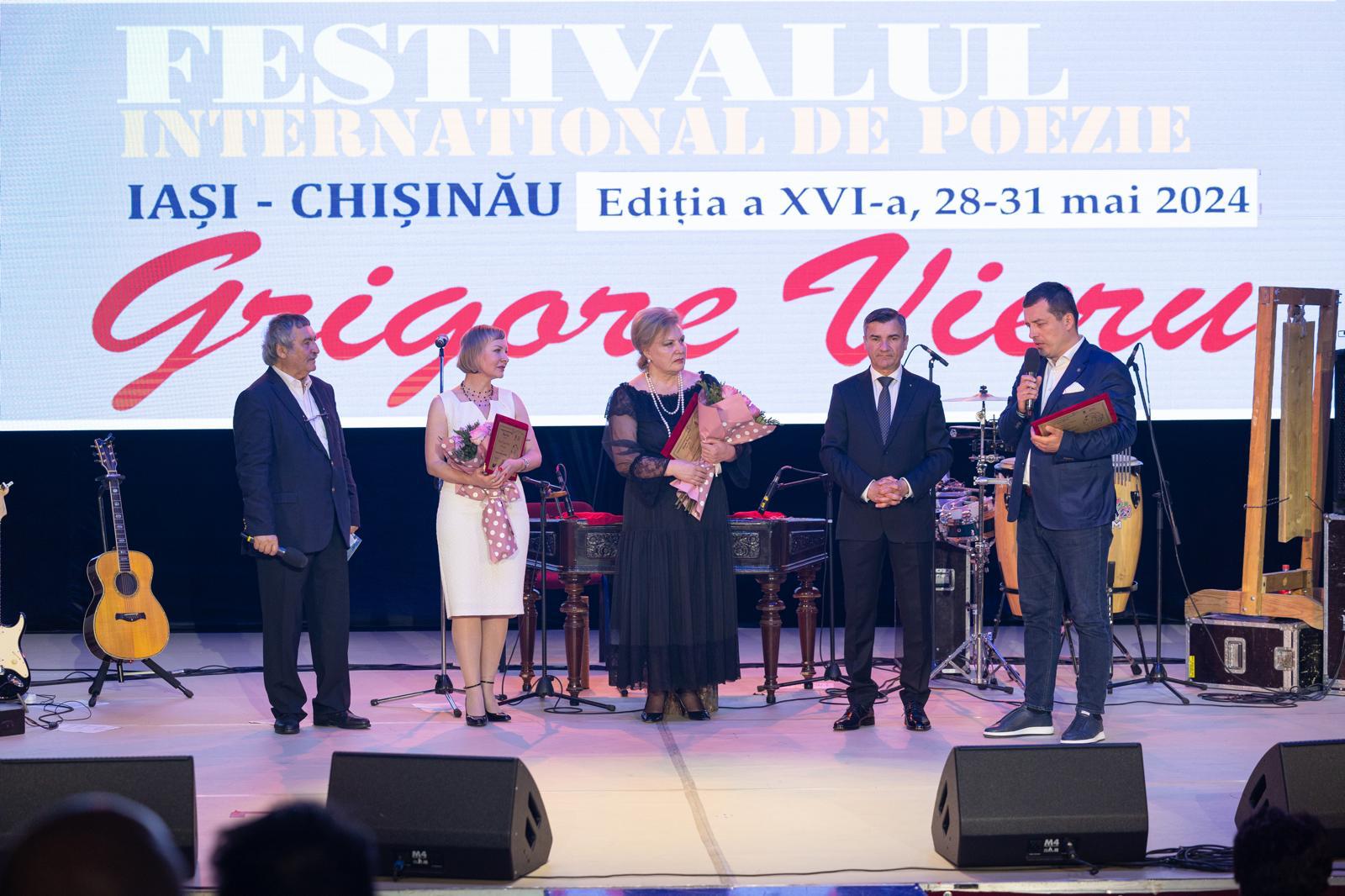 Andrei Novac a primit Premiul ”Grigore Vieru” pentru Poezie - Agentia ...